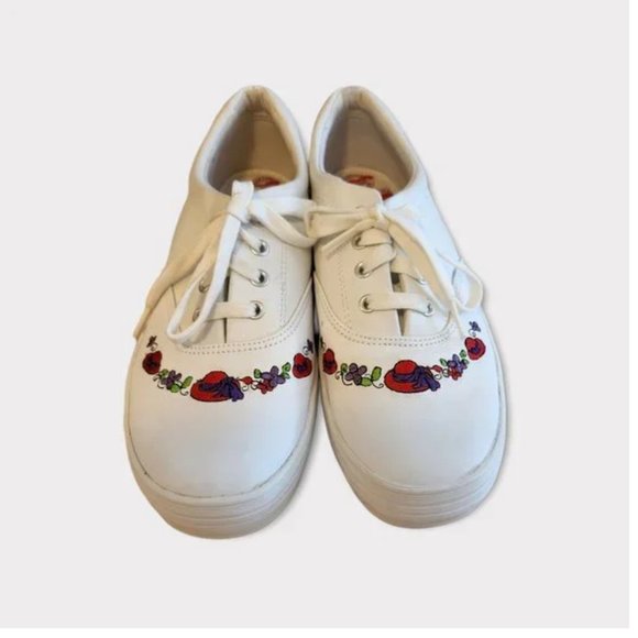 Keds | Shoes | Red Hat Embroidered Grasshopper By Keds | Poshmark